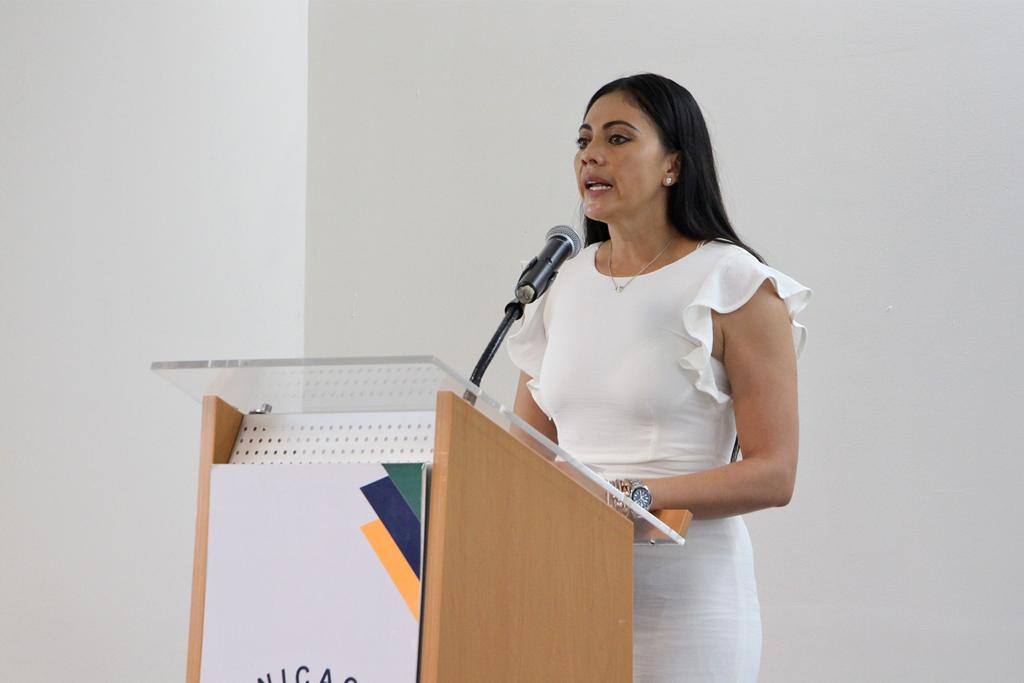 Capacitan SAECH a UNICACH en uso de DeclaraFácil